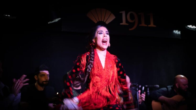 Madrid: Flamenco Show&Drink at Tablao 1911 (World's Oldest) - Deep Dive into the Experience