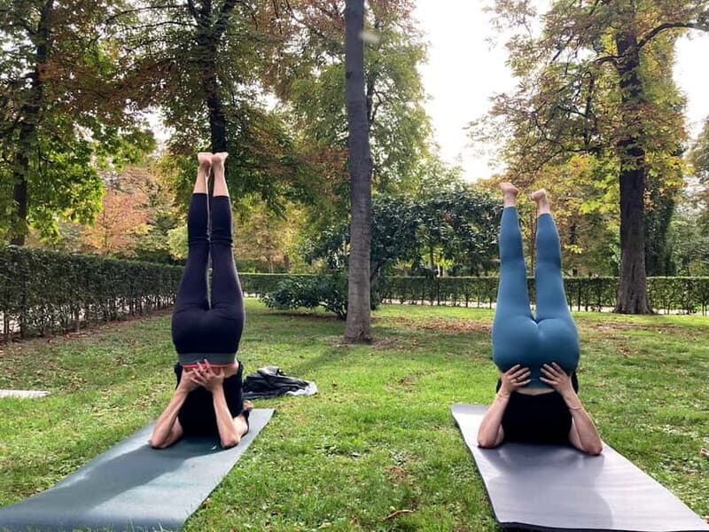 Madrid: Flow Yoga class in Retiro Park - An Authentic Yoga Experience Amidst Madrid’s Green Heart