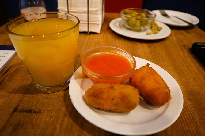 Madrid Food Tasting Tour in Hidden Gems for Small Groups - Exploring Hidden Gems