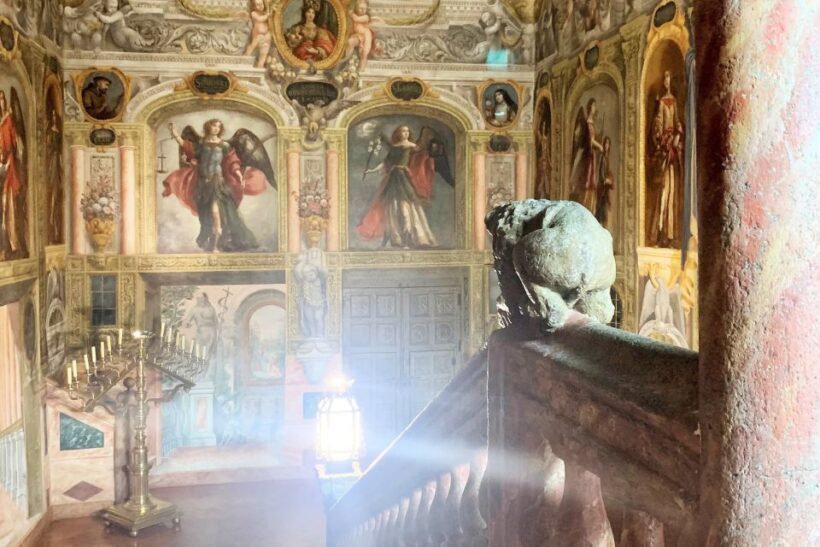 Madrid: Guided Walking Tour of Monasterio de las Descalzas - Discovering the Monasterio de las Descalzas Reales