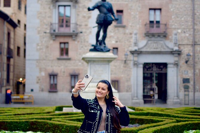 Madrid Highlights Private Tour with Prado Museum & Royal Palace - FAQ