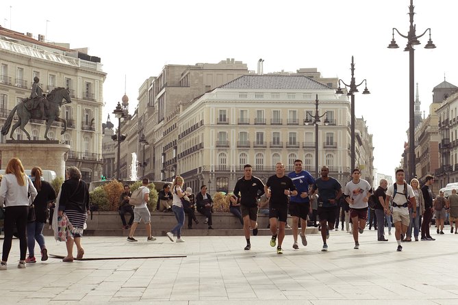 Madrid Highlights Running Tour - Group Size and Dynamics
