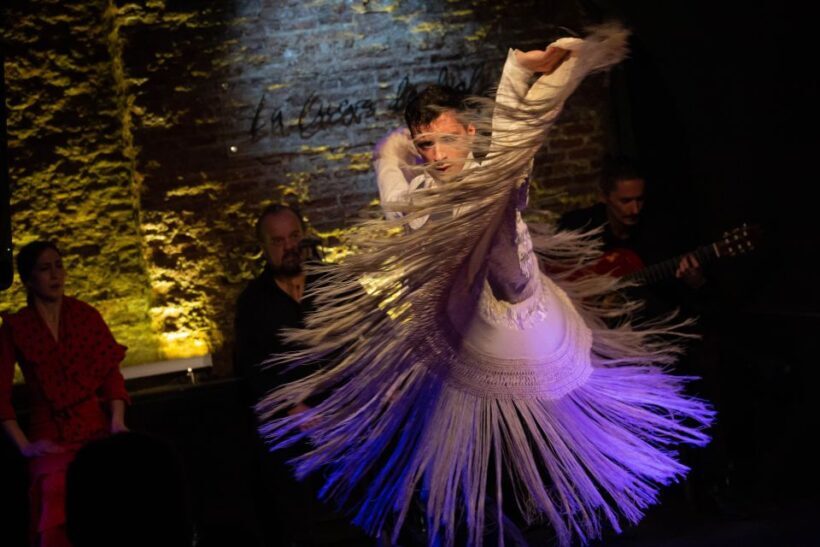 Madrid: La Cueva de Lola Flamenco Show Tickets with Drink - What to Expect at La Cueva de Lola