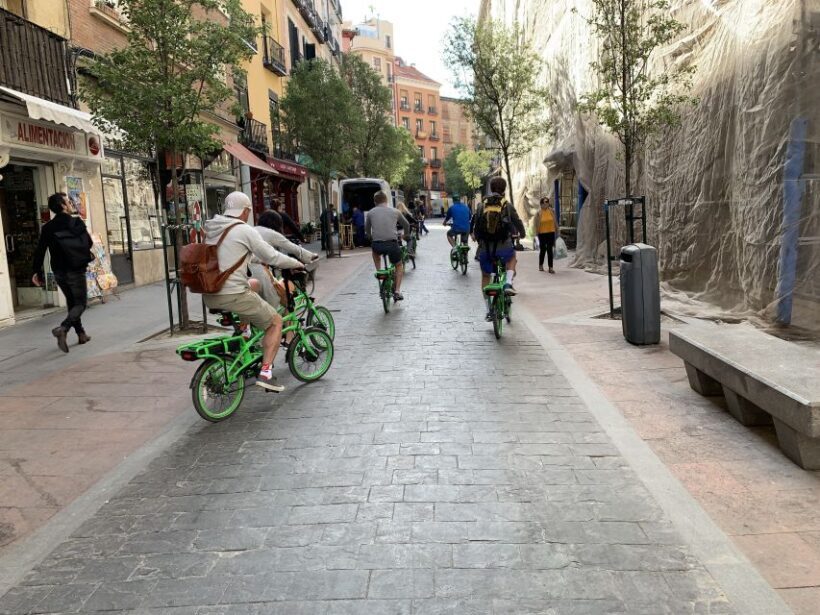 Madrid: Literary Quarter & Retiro Park Electric Bike Tour - Key Points