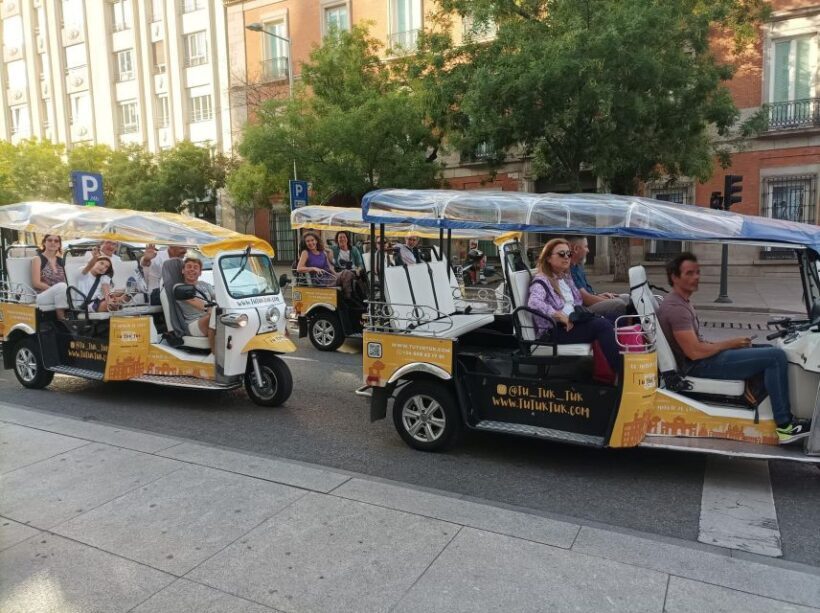 Madrid: Modern tour with Private guide in yellow tuk tuk - Exploring Madrid in a Bright Yellow Tuk Tuk
