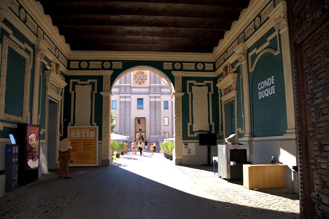 Madrid off the Beaten Path: Private Walking Tour (Customizable) - A Closer Look at the Tour Itinerary