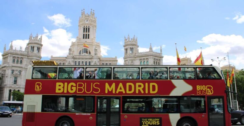 Madrid: Open-Top Big Bus Sightseeing Tour with Live Guide - Who Is This Tour Best For?