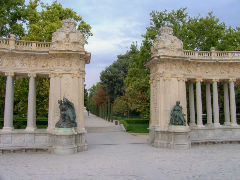 Madrid: Private Customized Walking Tour with a Local Host - Final Thoughts