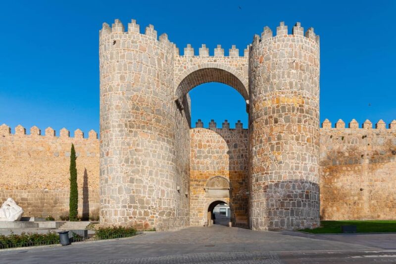 Madrid: Private Day Trip to Avila & Segovia - FAQs