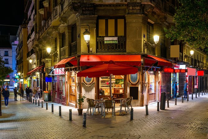 Madrid Private Night Walking Custom Tour With Tapa and a Drink - Booking Information