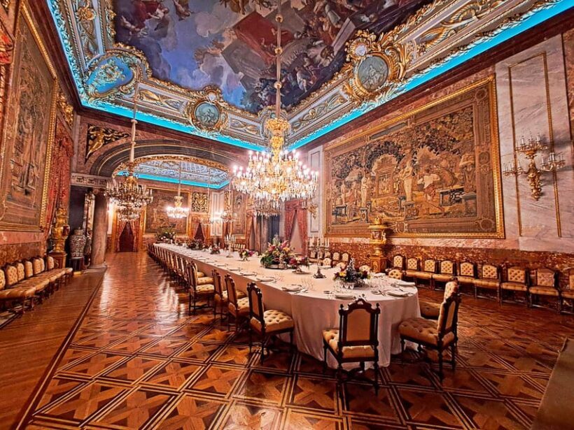 Madrid Private tour: Royal Palace & Cathedral & Old city - The Gothic Beauty of La Almudena Cathedral