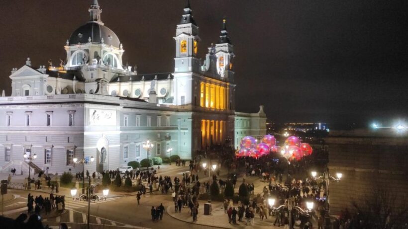 Madrid: Private Walking tour 2,5 hours or 5 hours - The Experience and Value