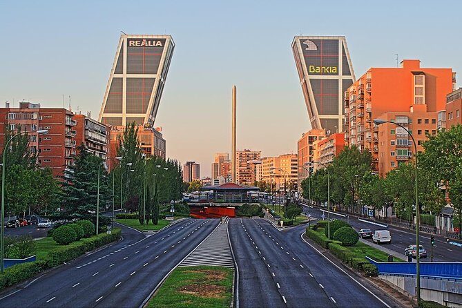 Madrid Private Walking Tour: Very Best of City Center - What Sets This Tour Apart?