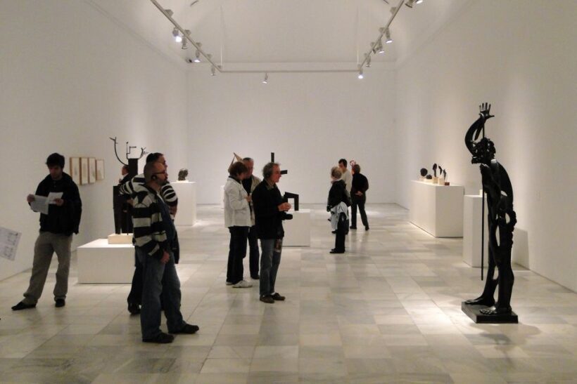 Madrid: Reina Sofia Museum Private Tour with Skip-the-Line - Who Would Benefit Most?