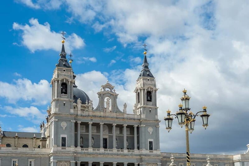 Madrid: Royal Palace Expert Guided Tour with Skip-the-Line - The Grand Rooms: Throne Room, Banquet Hall, and Private Apartments