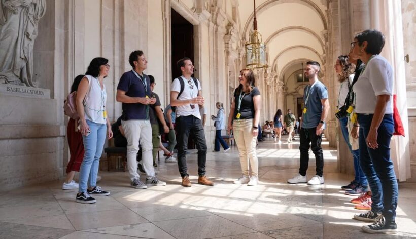 Madrid: Royal Palace Guided Tour with Entry Ticket - Who Should Consider This Tour?