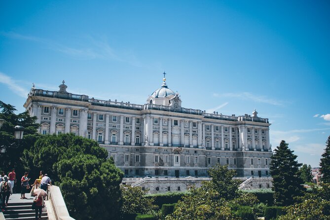 Madrid: Royal Palace Guided Tour With Skip the Line Ticket - Accessibility Information