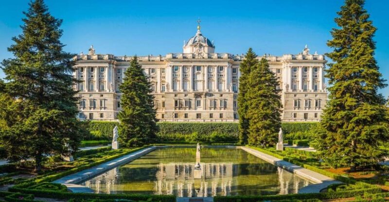 Madrid Royal Palace & Prado Museum + hotel pick-up & tickets - Who Should Consider This Tour?
