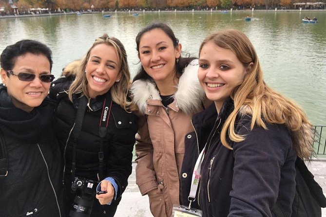 Madrid Royal Palace & Retiro Park Tour With Optional Tapas - Photography Restrictions