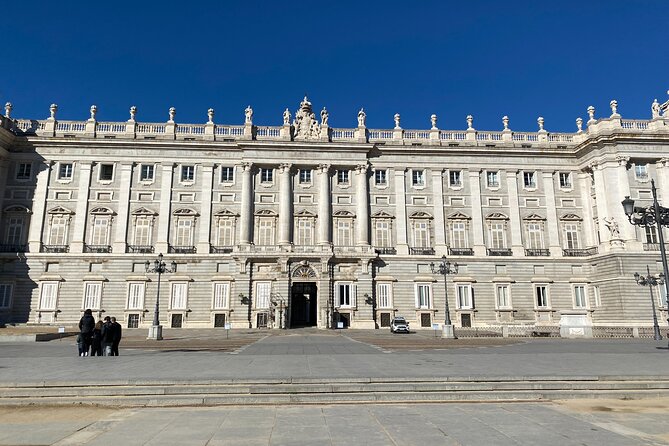 Madrid: Royal Palace Tour With Tickets Optional Prado Museum - Tour Features and Inclusions