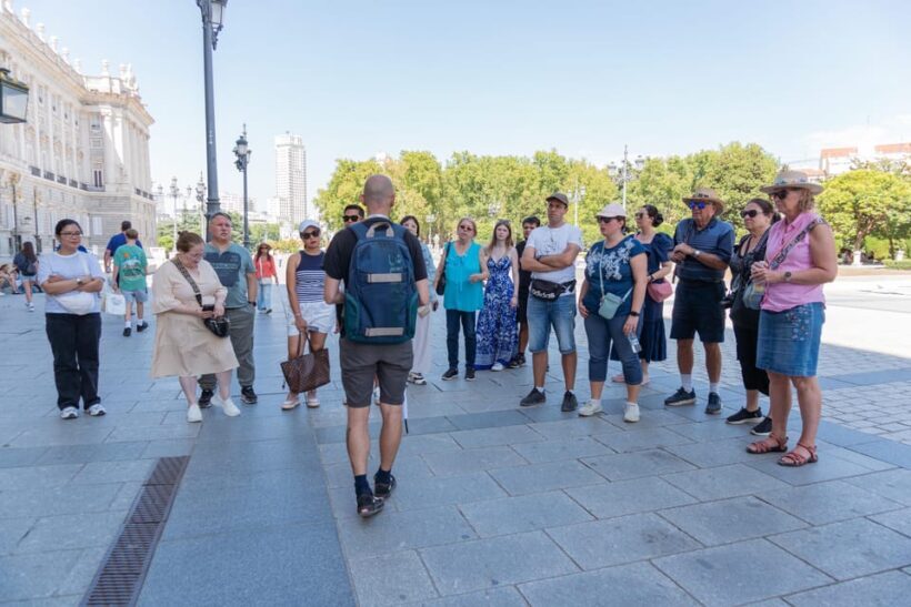 Madrid: Royal Palace VIP Tour with Skip-the-Line Ticket - The Value of This Tour