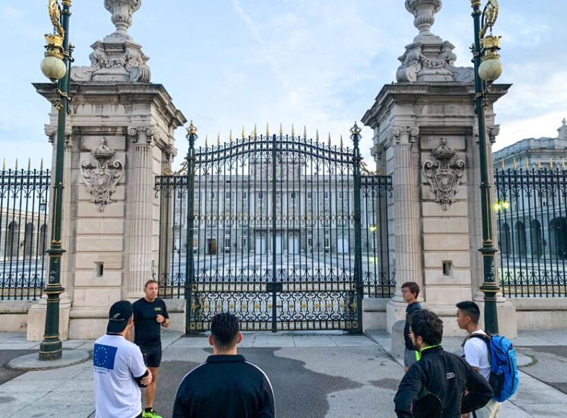 Madrid: Running Sightseeing Tour - Key Points