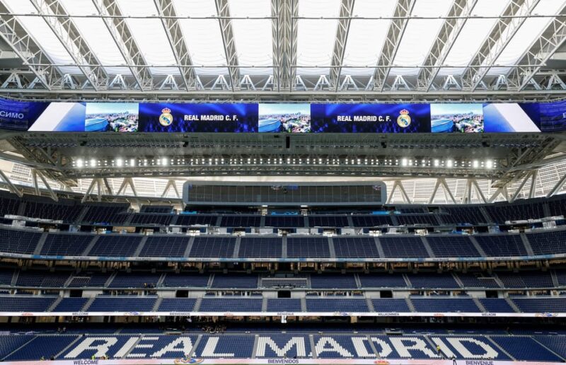 Madrid: Santiago Bernabéu and Real Madrid Guided tour - The Experience in Detail