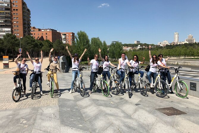 Madrid Sightseeing Electric Bike Tour - Getting to the Meeting Point