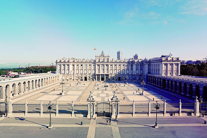 Madrid Sightseeing Tour With Royal Palace Skip the Line - The Evolution of Madrids Urban Landscape