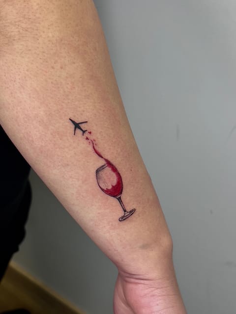 MADRID: SMALL TATTOO IN A PROFESSIONAL STUDIO - A Genuine Look at the Madrid Tattoo Experience