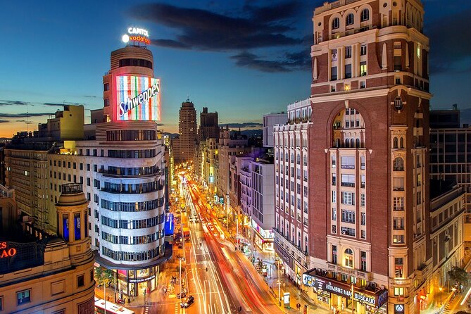 Madrid Sunset Walking Tour With Optional Flamenco Show and Dinner - The Optional Flamenco Show Experience