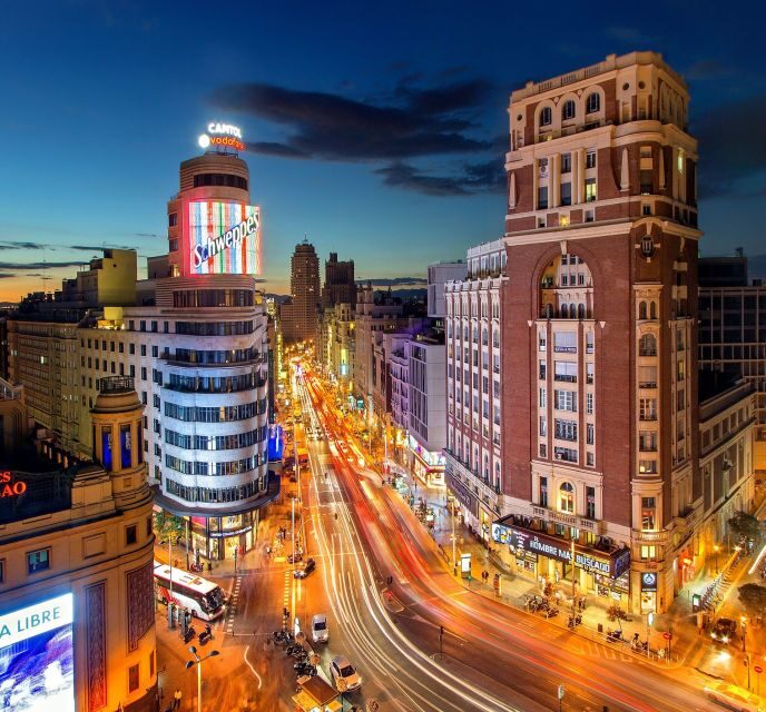 Madrid: Sunset Walking Tour with Optional Flamenco Show - Key Points