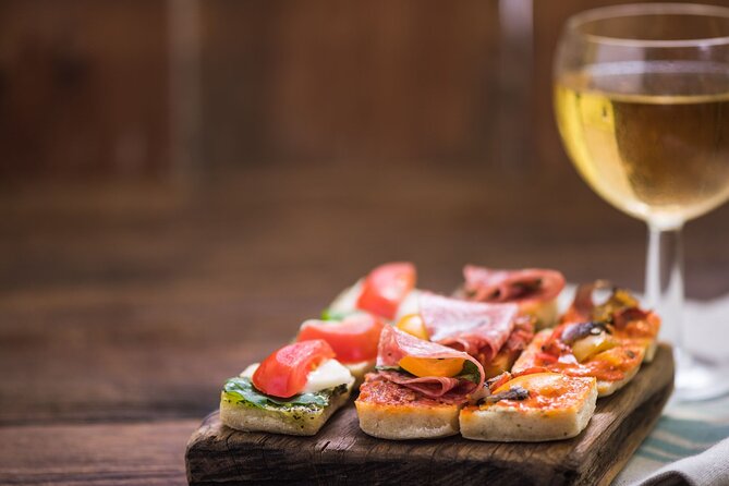 Madrid Tapas and Mysteries Walking Tour With Private Option and Pub Crawl - The Ghostly Side of Madrid