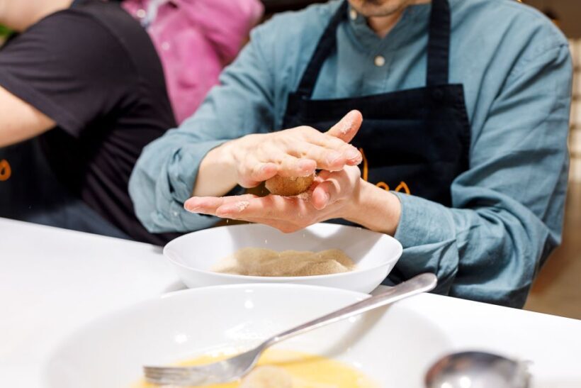 Madrid: Tapas & Paella Cooking Class with Expert Chef - FAQs
