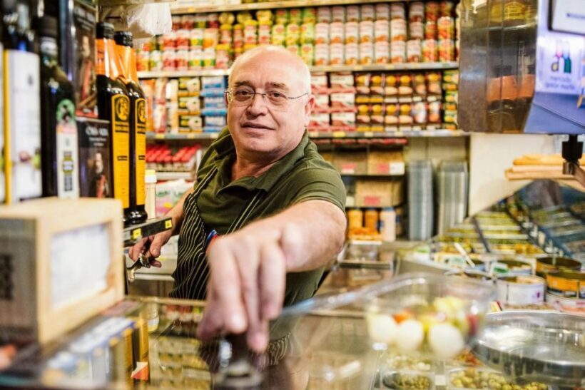 Madrid: Ultimate Food Tour of Local Markets & Tapas - Sweet Finish at a Historic Pastry Shop