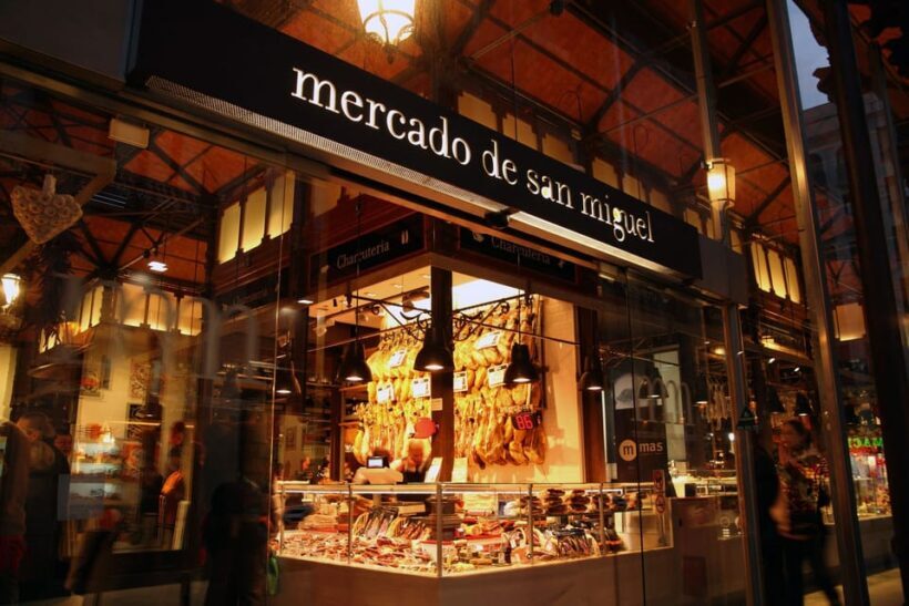 Madrid: VIP Prado Museum & city highlights with Hotel pickup - The Sum Up
