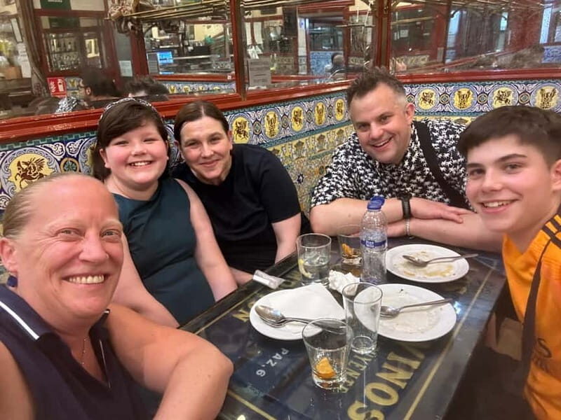 Madrid: Walking Tapas & Drinks Pairing Tour - A Deep Dive into the Experience