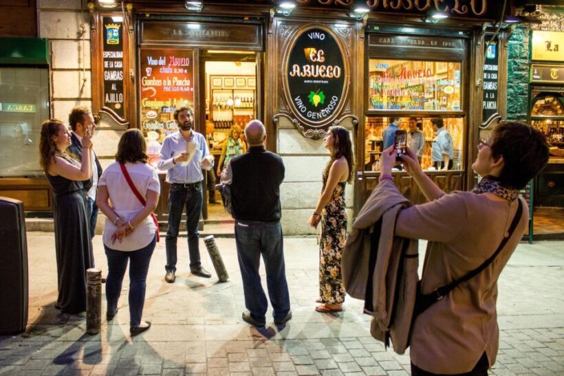 Madrid: Wine and Tapas Walking Tour - What Do the Reviews Tell Us?