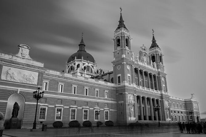 Madrid's History, Bites & Sips – An Intimate Tour Since 2018 - Positive Customer Experiences
