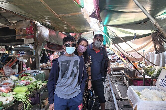 Mae Klong Railway, Amphawa Floating Market Day Tour from Bangkok - Why This Tour Works Well for Certain Travelers