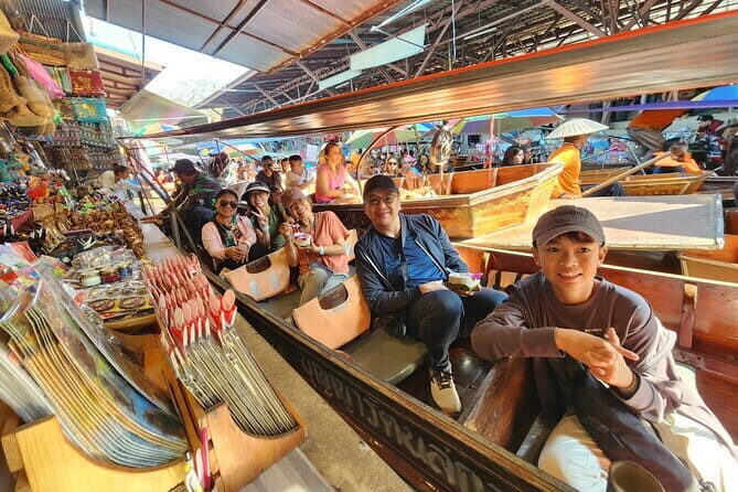Maeklong Railway Market & Damnoen Saduak Market Paddle Boat Tour - What Do Travelers Say?