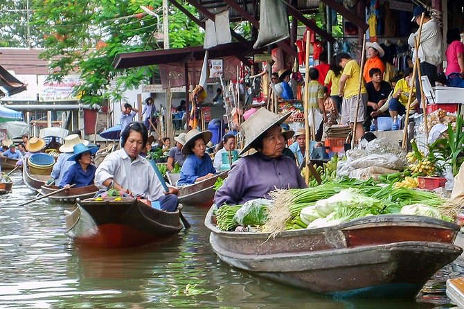 Maeklong Train Market & Damnoensaduak Floating Market Tour - Frequently Asked Questions