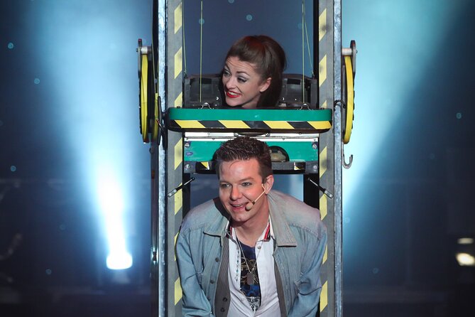 Magic & Comedy of Taylor Reed - About the Performer