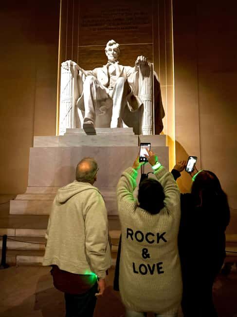 Magic LED Monuments Night Tour- Free snacks, LED Bracelets - Who Should Consider This Tour?