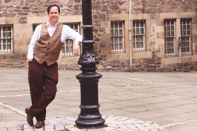 Magical Walking Tour in Edinburgh - Host Responses