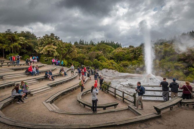 Magical Wanderer Experience Private Tour to Te Puia & Wai-O-Tapu - Introduction