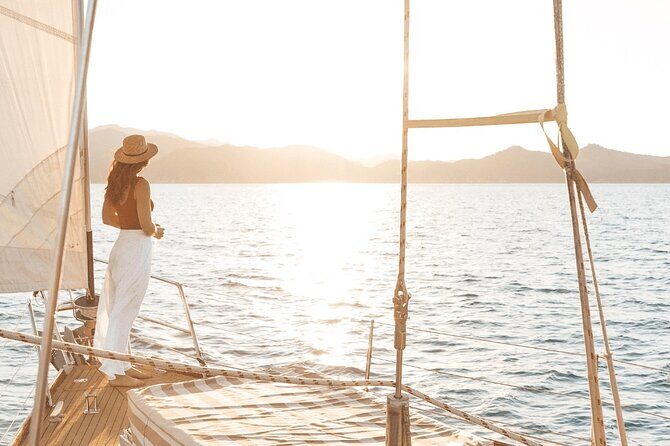 Magnetic Island Sip and Sail Sunset Cruise - What Makes This Cruise Stand Out?