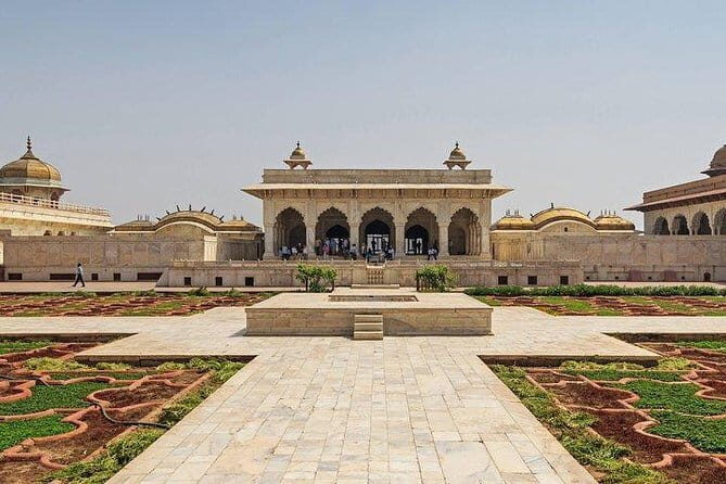 Magnetic Taj Mahal Same Day Tour by Car from Delhi - Who Would Love This Tour?