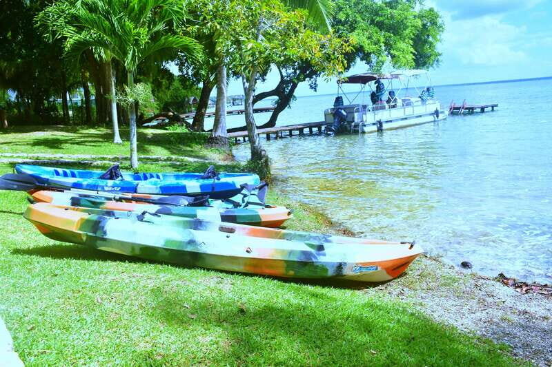 Mahahual: Chacchoben Mayan Ruins and Seven Color Lagoon Trip - An In-Depth Look at the Tour Experience