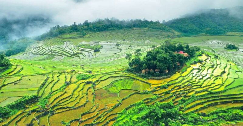 Mai Chau Pu Luong 3 days 2 nights tour - sale off 15% - Day 1: From Hanoi to Mai Chau Valley